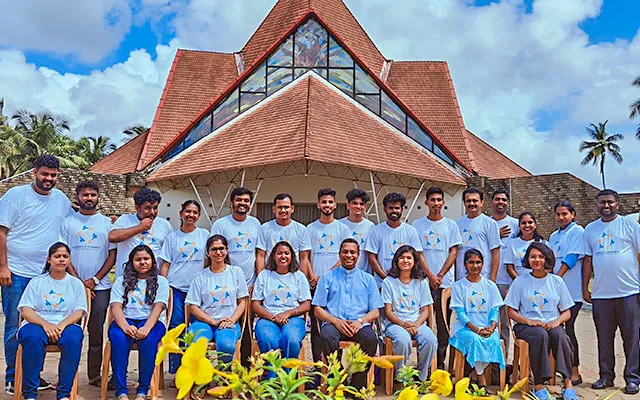 Twenty Young Leaders Commit to Become Lay Missionaries | News Karnataka