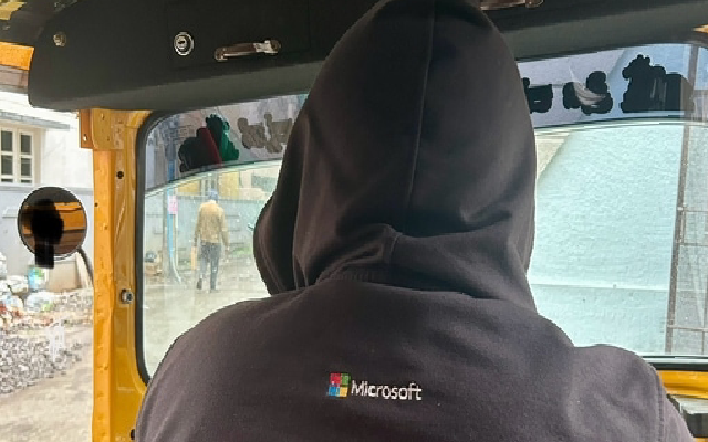 Microsoft Techie Drives Auto Rickshaw to Combat Loneliness Sparks Debate