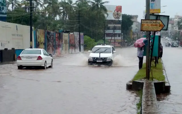 Udupi Flooding Causes Debris Blockage and Infrastructure Damage | News ...