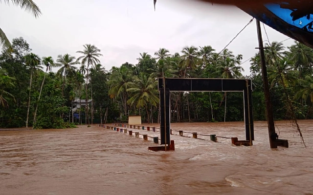 Wayanad Floods Disrupt Mysuru-Wayanad Route; Kapila River in Spate ...