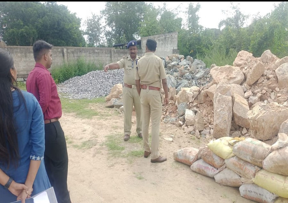 Student Severely Injured by Exploding Gelatin Stick in Tumkur | News ...