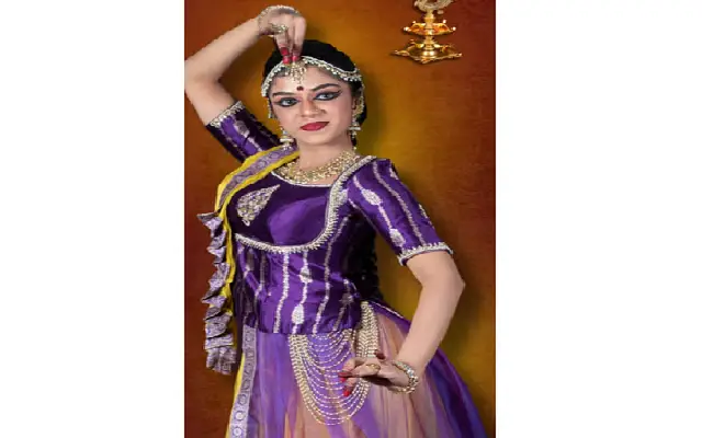 Sanjana Ramesh Embarks on Professional Kathak Journey | News Karnataka