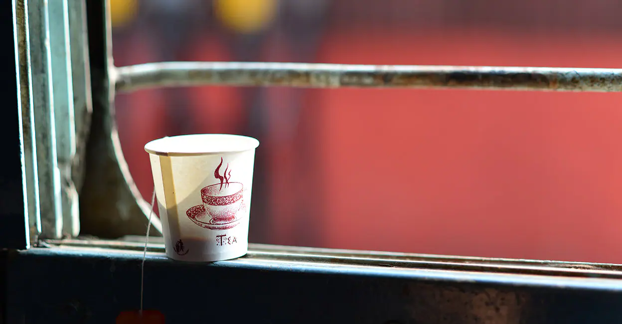 The shocking truth behind train tea that you didn't want to know | News ...