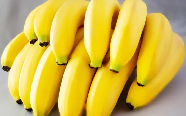 World’s Costliest Banana Sold for ₹52 Crore in a Shocking Auction ...