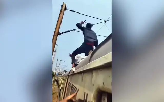 Chennai Students Goes Viral: Boys Caught Footboarding on Moving Train ...