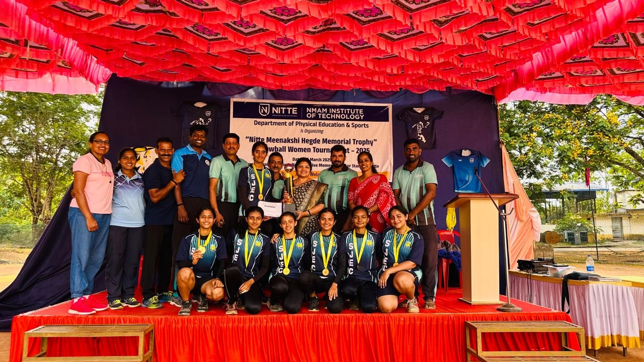 SJEC Women's Throw Ball Team Clinches Championship Title | News Karnataka