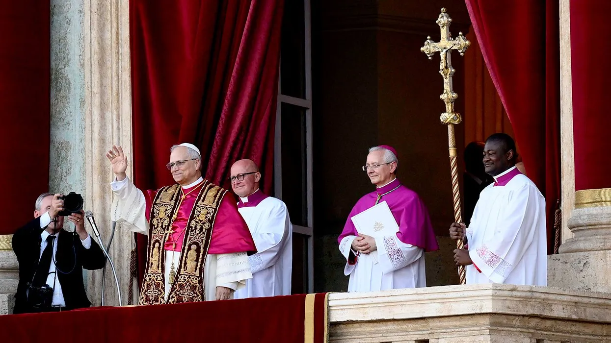 Pope Leo XIV embraces Roman identity in historic ceremony | News Karnataka