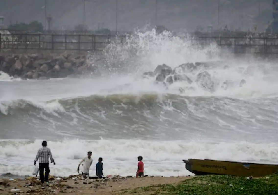 Cyclone Montha: Andhra Pradesh braces for landfall; winds touch 80 kmph ...
