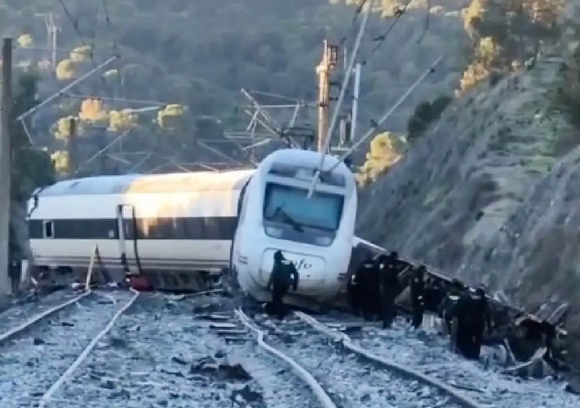 Six-year-old girl survives deadly Spain train crash that killed her ...