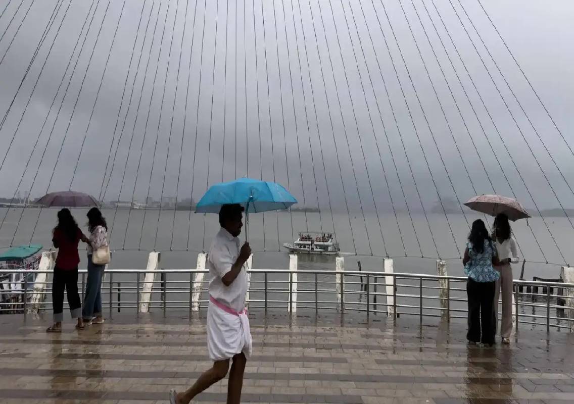 IMD warns of 60% chance of deficient monsoon in 2026 | News Karnataka